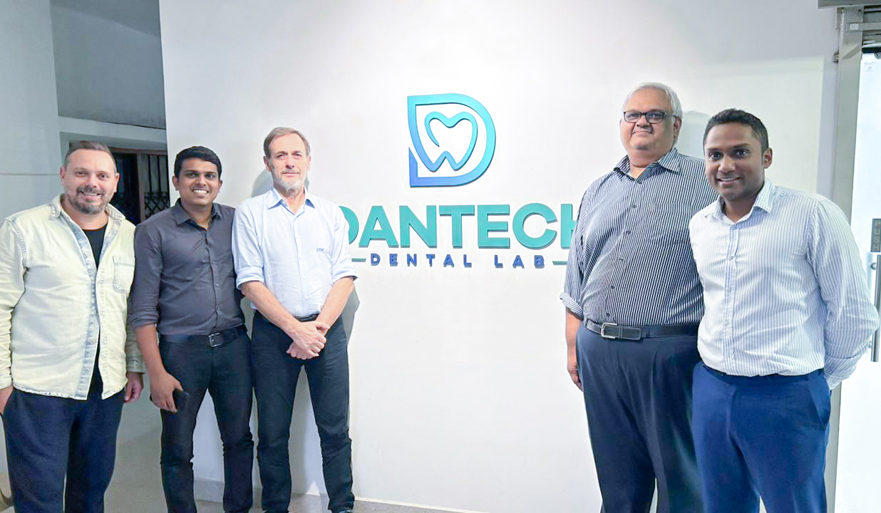Dantech Dental Lab Implements CIM System – Mill Box Training – Dantech